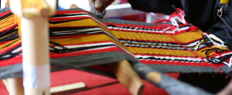 Al-Sadu: Traditional Qatari Weaving